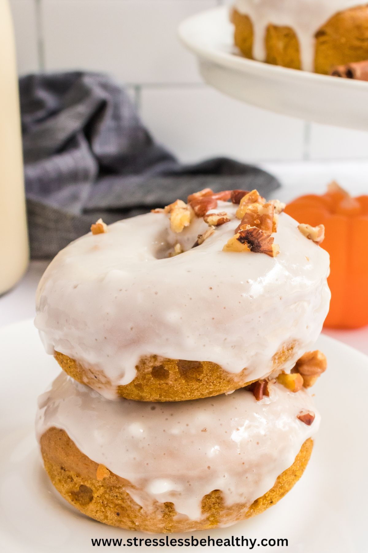 Vegan Pumpkin Donuts
