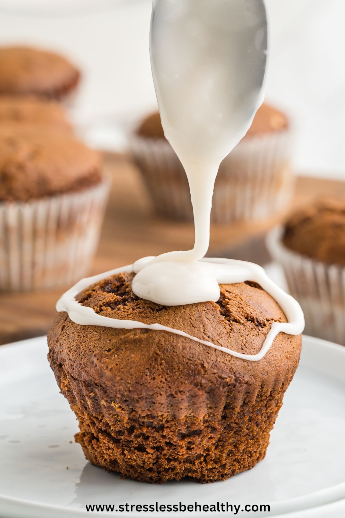 Simple Vegan Vanilla Icing